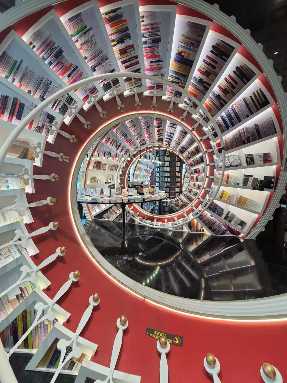 The Shenzhen Eye Ferris Wheel in Bao’an Shenzhen – Wanderlust Welshman