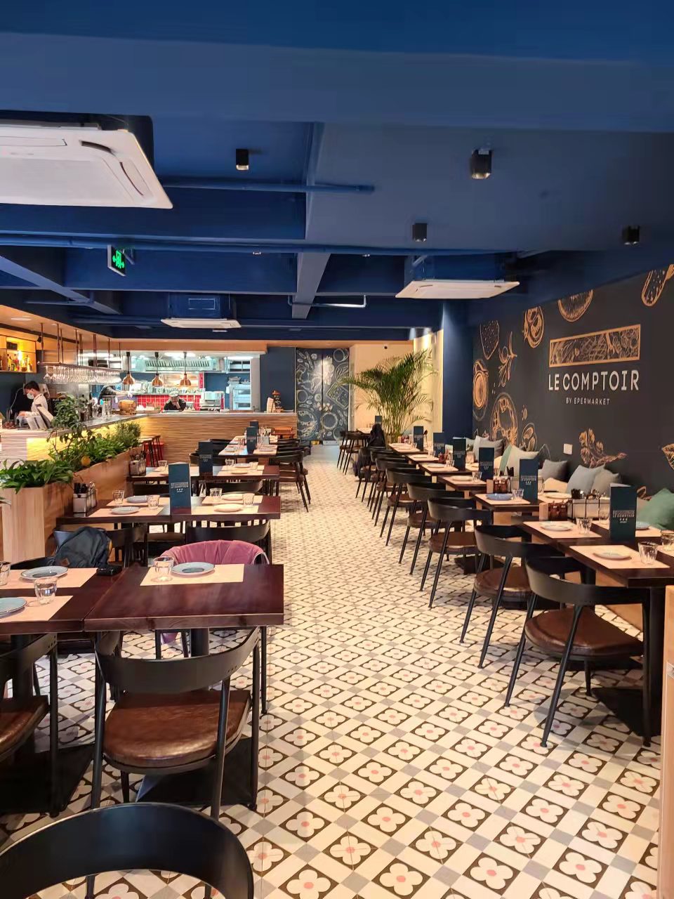 Le Comptoir French Restaurant Shekou Shenzhen – Wanderlust Welshman