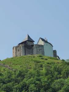 Fuzer Castle Historical Sight in Hungary – Wanderlust Welshman